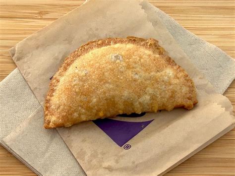 Taco Bell Brought Back 5 Discontinued Items From The Last 60 Years We