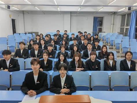 “筑牢安全防线，强化家国观念”国家安全教育宣讲会 辽宁工业大学 汽车与交通工程学院
