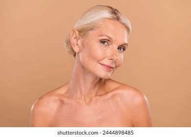 4 Thousand Beautiful Naked Middle Aged Women Royalty Free Images