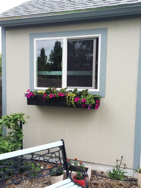 DIY Planter Box Ideas To Welcome Spring And Summer With