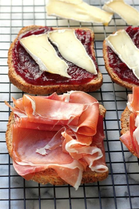 Brie Grilled Cheese With Prosciutto At Marc Rogers Blog