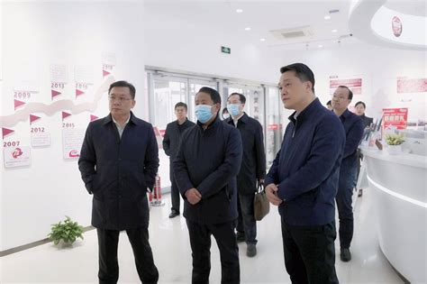 副市长杜玉杰到福彩综合体验厅“快乐吧”调研指导工作创新滨州文化