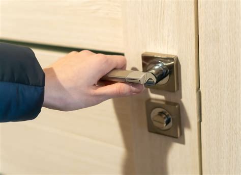 How To Lock Your Door Without A Lock Rraisedbynarcissists