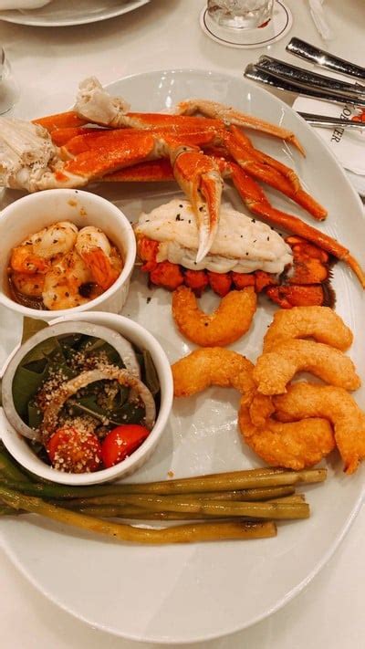 รูป Red Lobster ศูนย์การประชุมแห่งชาติสิริกิติ์