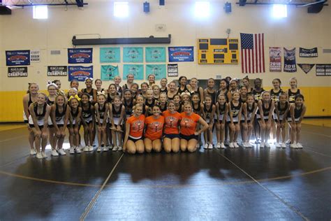 Cheer Cheer Canyon Lake Middle School