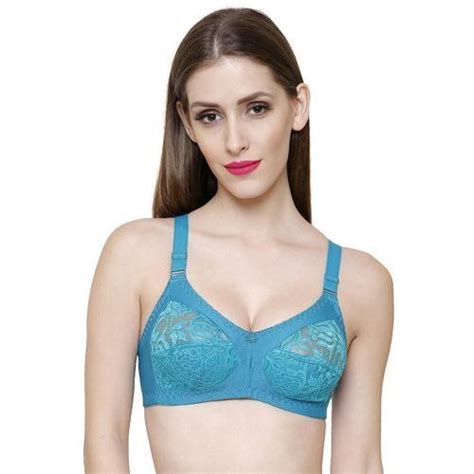 What Does A 32b Breast Size Look Like