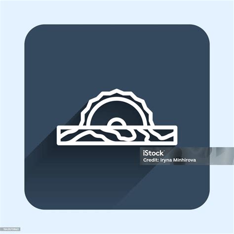 긴 그림자 배경으로 격리 된 강철 이빨 디스크 아이콘흰색 라인 전기 원형 톱 나무 또는 금속을 절단하기위한 전기 손 도구 파란색 정사각형 버튼 벡터 Rotary