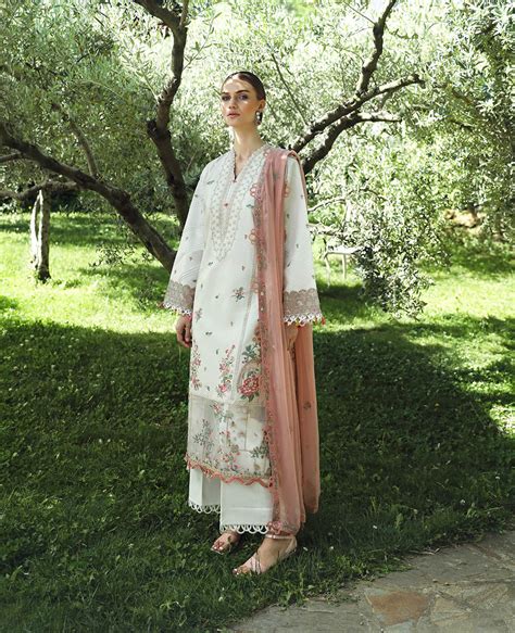 Aylin Lawn From Republic Wear D3 B Buy Online