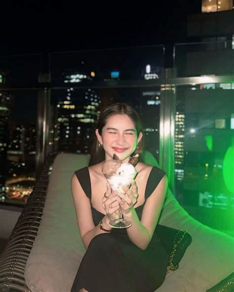 Bini Sheena Cute Makeup Looks Filipina Women Pretty Selfies