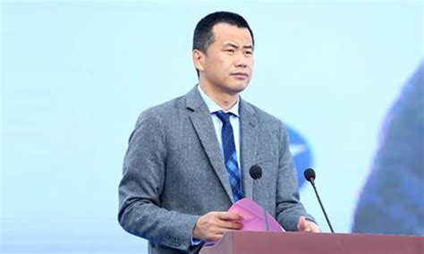 王文杰 深圳市燃气集团股份有限公司董事长介绍→maigoo人物