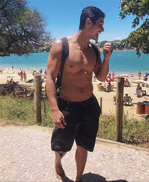 Paulo Victors Feet