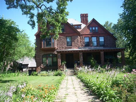 475 Summit Ave 3 Saint Paul Mn 55102 Zillow