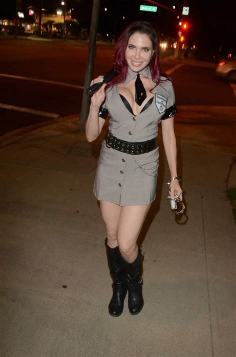 Erika Jordan LACELEBS CO