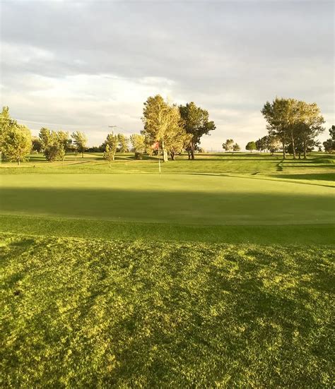 Riverview Golf Club Golf Course In Redcliff Ab