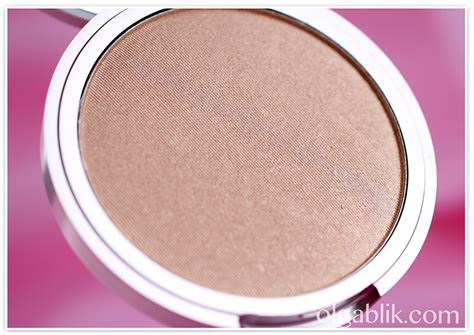 Хайлайтер The Balm Mary-Lou Manizer: отзывы, свотчи, макияж