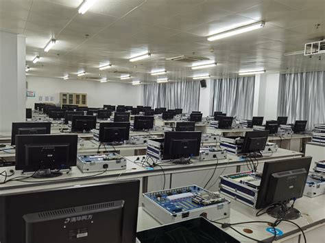 民大实验箱完成交付