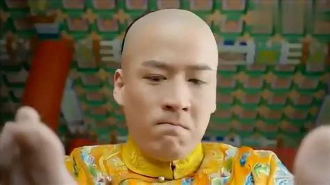 鹿鼎记：韦小宝脚下刺青“反清复明”激怒皇上，小命难保咯！高清1080p在线观看平台腾讯视频