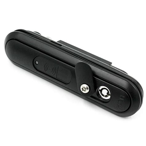 Intelligent Rfid Card Server Rack Remotely Controlled Electronic Handle Lock Cabinet