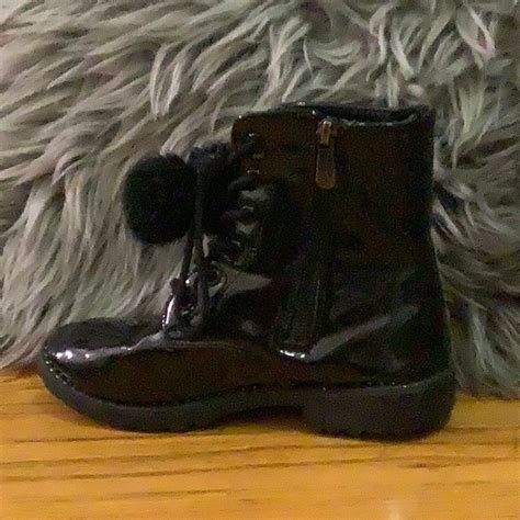 Tahari Shoes Great Boots And Do Not Fit No More Poshmark