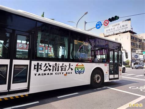 台南公車司機荒 班次大幅減少 學生怨等車逾1小時 生活 自由時報電子報