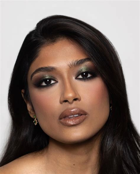 Simple Eye Makeup For Indian Eyes Step By Step