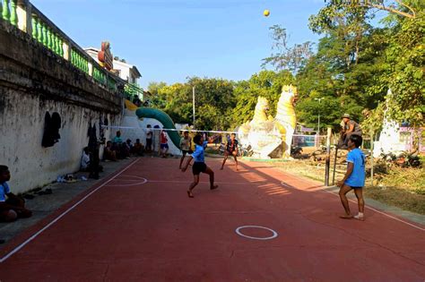 စကုမြို့၌ ၇၇ နှစ်မြောက် လွတ်လပ်ရေးနေ့အထိမ်းအမှတ် ပိုက်ကျော်ခြင်းပြိုင်ပွဲများ ကျင်းပ