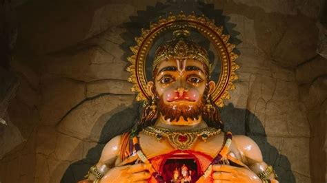 What Are The Benefits Of Reciting Hanuman Sathika On Tuesdays Expert