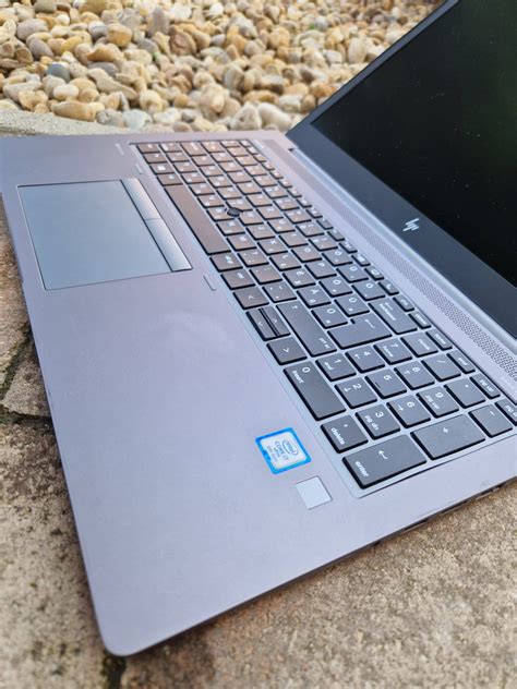 HP ZBook 15u G5 MATRICA NYOM Laptopozz