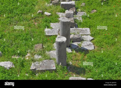 Classical Style Of Construction Architecture Architectural Style Column Stock Photo Alamy