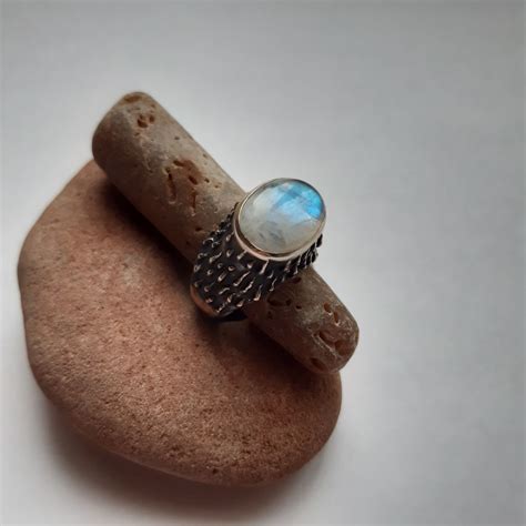 Кольцо " Лунный камень" – купить на Ярмарке Мастеров – KM1E8RU | Кольца ...