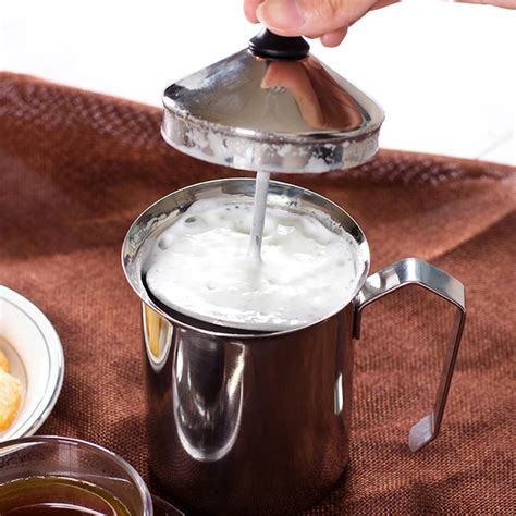 스테인레스 스틸 핸드 펌프 우유 거품기 500ml 거품 메이커 교반 컵 머그잔우유 거품기 Aliexpress