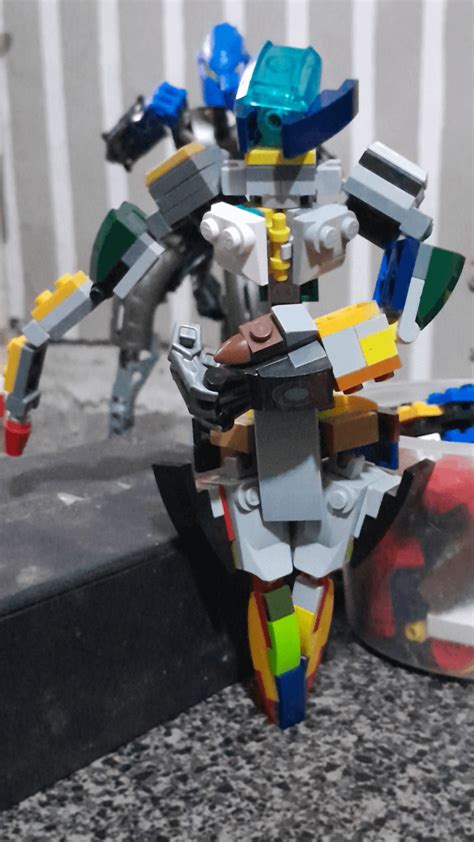 One Of My Girls R Sexybionicles2