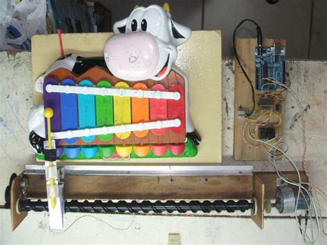 Tecnomelque Arduino Tocando Xilofone