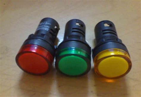 Pengertian Pilot Lamp Dan Fungsinya Secara Lengkap Empat Pilar