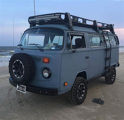 Vw Van Kombi 4x4 Expedition Blue Black Vw Bus Overland Volkswagen