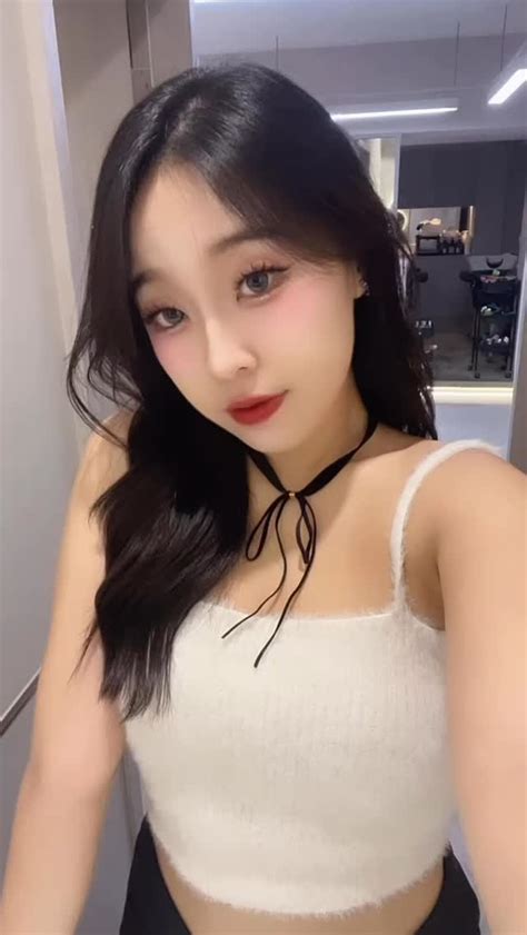 有女生懂久久畫一次妝 手感會變差的感覺嘛💤
