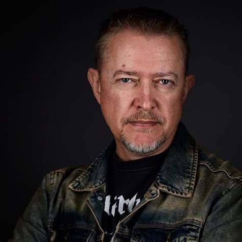 Colin Bushell Colbushell • Threads Say More