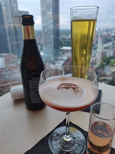 Cloud 23 Cocktail Bar Elevate Your Nightlife Experience