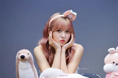 Nmixx Lily Jin Park Morrow Fansite Pink Purple Hair A Midsummer Nmixx S