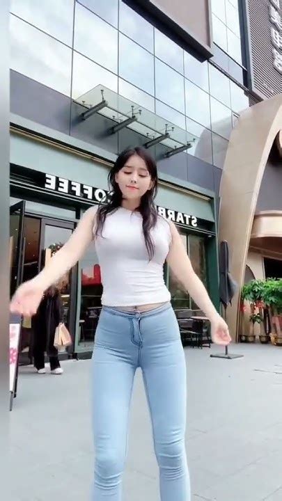 유명커피 사준다고 했더니 열일하는 누나~ Youtube