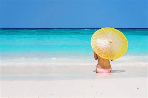 壁纸 阳光 妇女 支撑 砂 海滩 加勒比海 假期 海洋 水体 2048x1365 Youngscum 343289