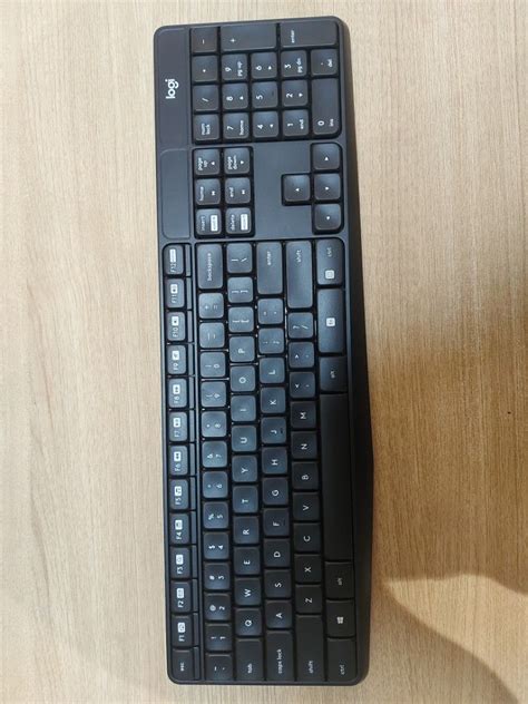 Wireless Logi Keyboard Computers And Tech Parts And Accessories Computer Keyboard On Carousell