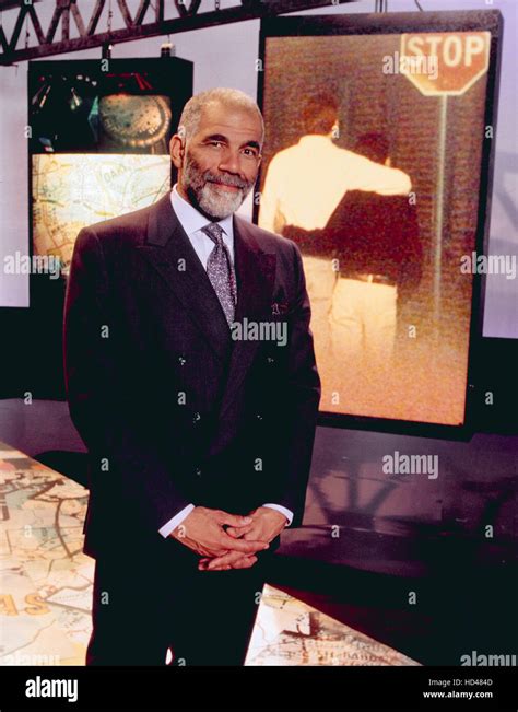 Street Stories Host Ed Bradley 1992 1993 © Cbs Courtesy Everett