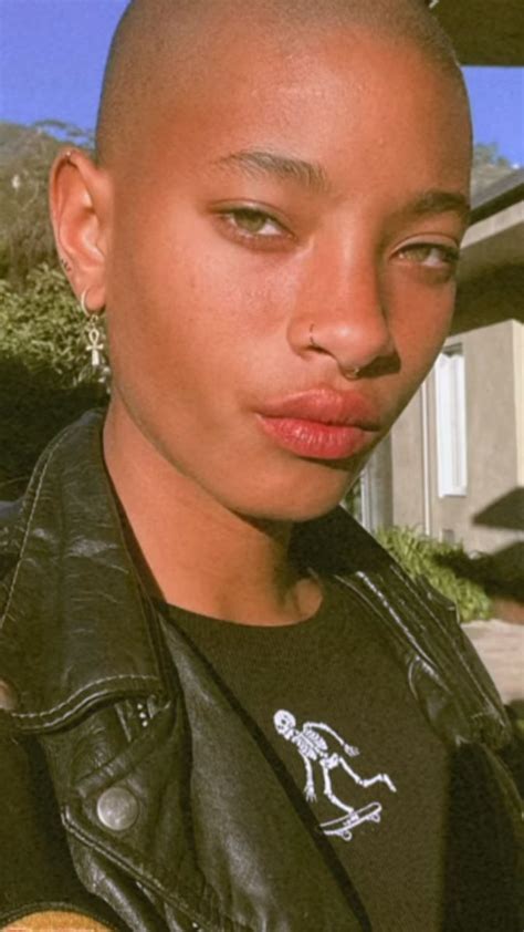 Bald Head Women Willow Smith Tan Woman Bald Heads Afro Punk Iconic Women New Years Eve