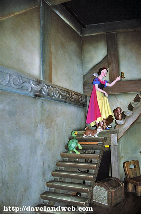 Daveland Disneyland Snow White Scary Adventure Ride Photos