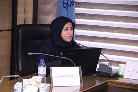 گسترش زبان مخفی و بی‌توجهی دانش‌آموزان به زبان فارسی مرکز دائرةالمعارف بزرگ اسلامی