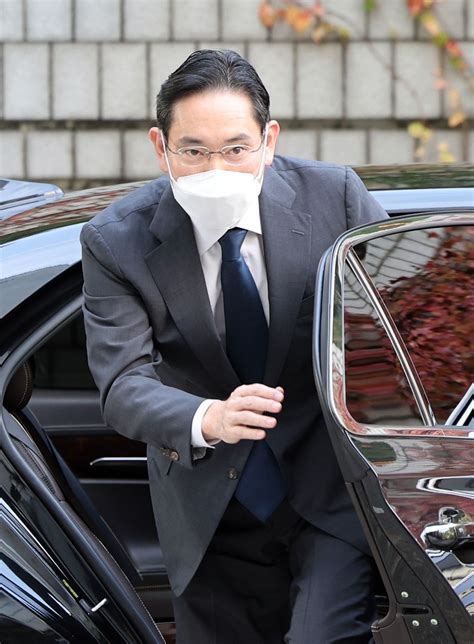 이재용 신임 삼성전자 회장의 첫 공식일정은 네이트 뉴스