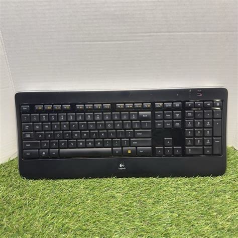 Logitech K800 Wireless Illuminated Keyboard No Dongle No Cable Works Ebay