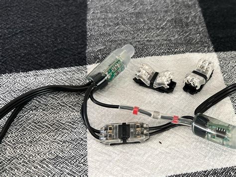 Is There A 3 Pin Connector For String Lights Similar To These R Fastled