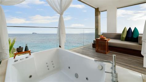 Luxury Pool Villa Candi Beach Resort And Spa